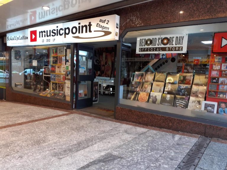Schallplatten/CD Fachgeschäft